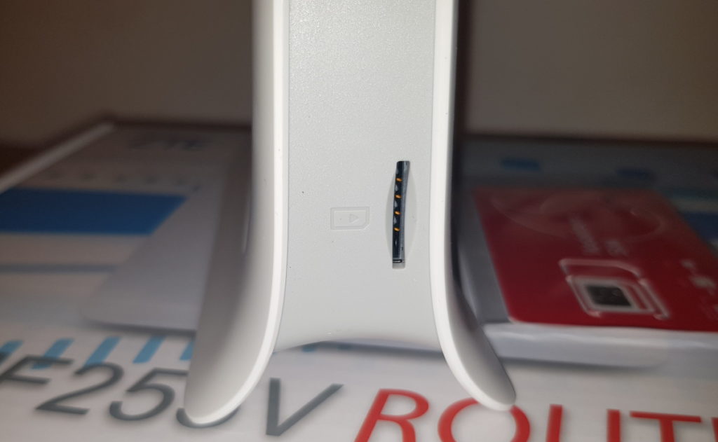 Router 4G ZTE MF255V, cu internet fix prin 4G de la Vodafone - vastIT.ro